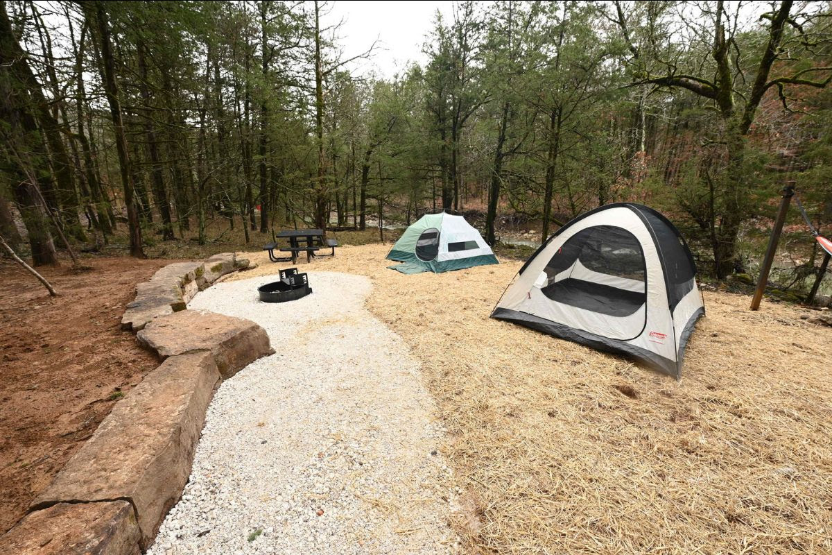 Devil’s Den State Park hosts open house of Devil’s Racetrack Trailhead ...